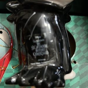 Disney | Kitchen | Disney Jack Skellington And Sally Salt And Pepper ...